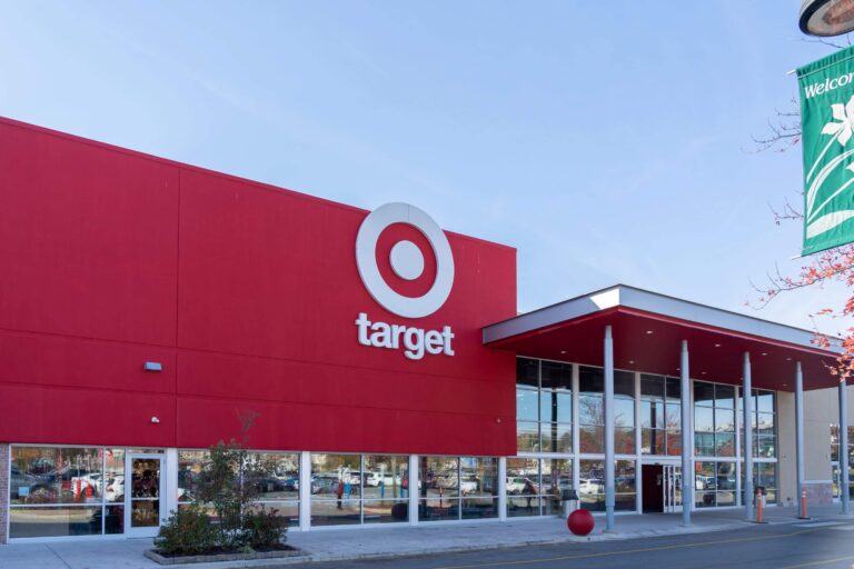 Target (TGT) Stock: Investors Reject New CEO Choice Despite Strong ...