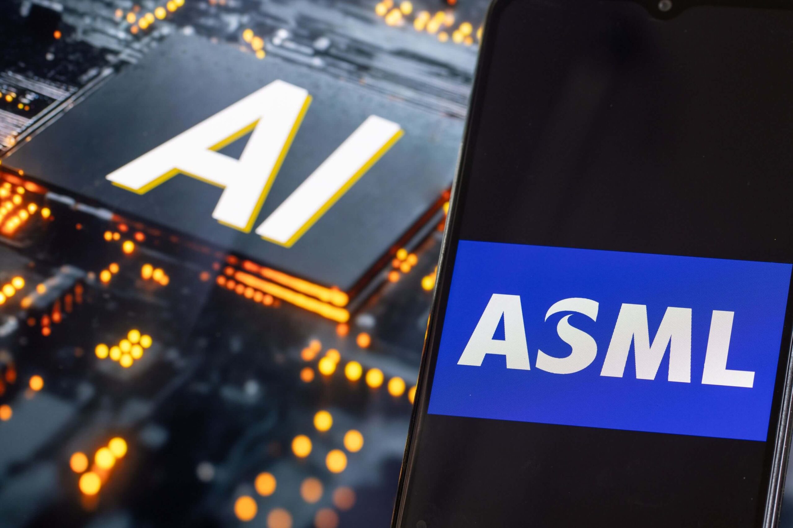 ASML (ASML) Declares High-NA EUV Lithography Systems Production-Ready ...